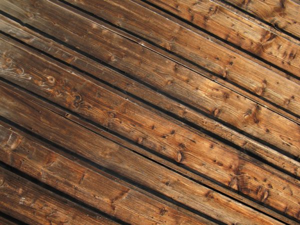 The Best Colored Pine Tar for the Exterior of Your Home